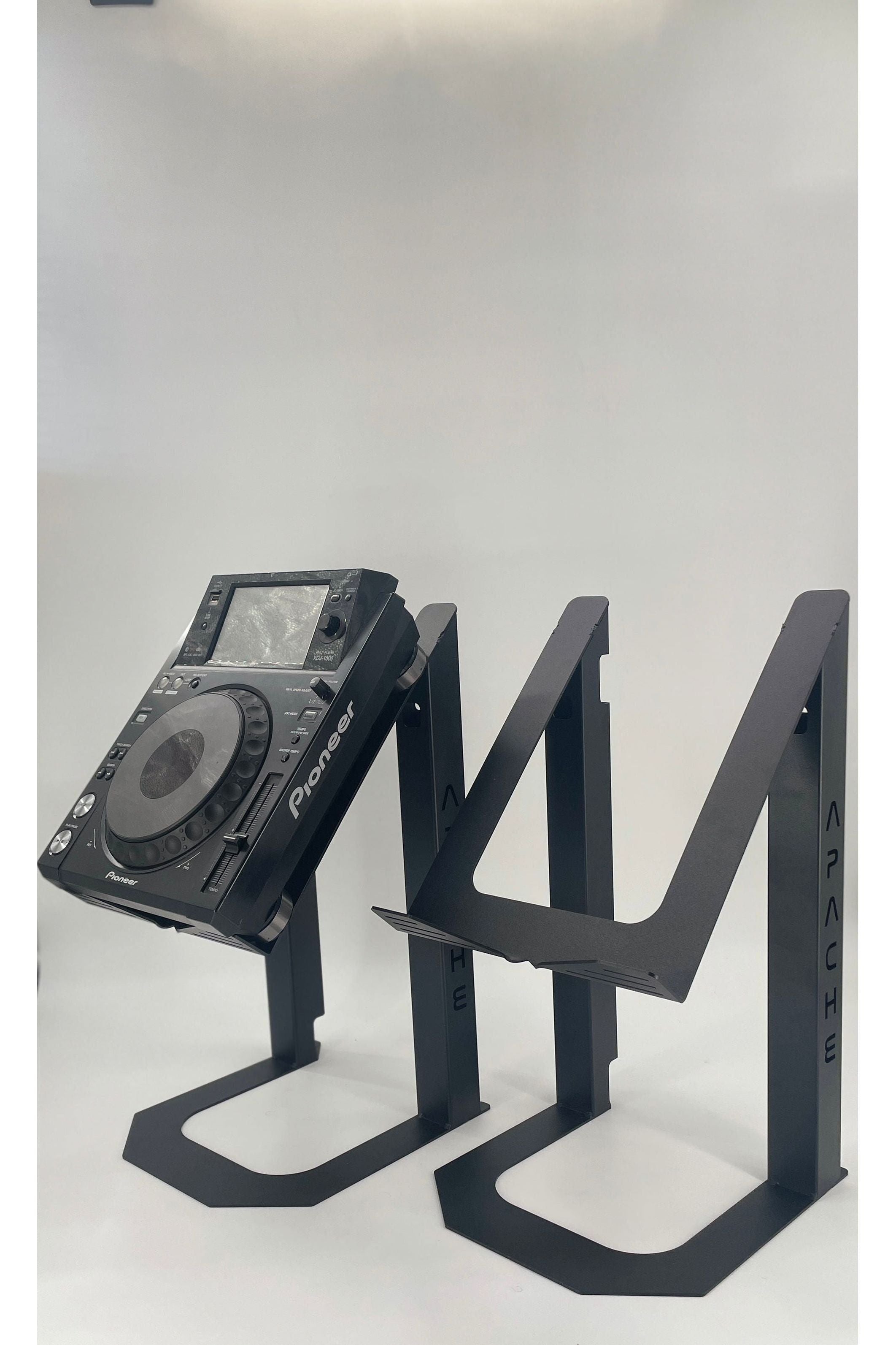 Tallboy CDJ Stands – Apache Audio